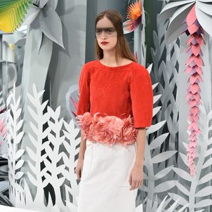 A Digital Bloom for CHANEL Spring/Summer 2015 Couture | SENATUS
