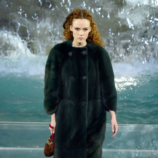 Fendi Roma 90 Years Anniversary Fashion Show at Fontana di Trevi | SENATUS