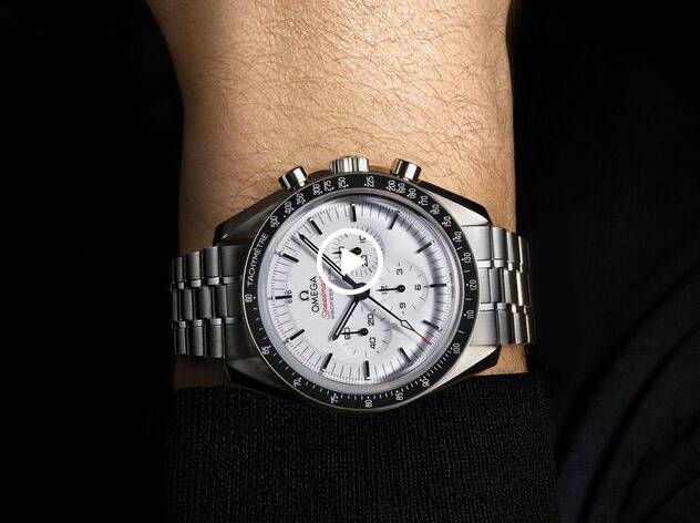 Zoë Kravitz for Omega's Terra Shades watch collection | SENATUS