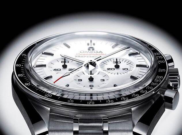 Zoë Kravitz for Omega's Terra Shades watch collection | SENATUS