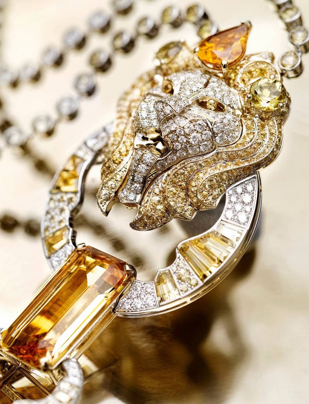 'Sous le Signe du Lion' Haute Joaillerie by CHANEL Comes to Asia | SENATUS