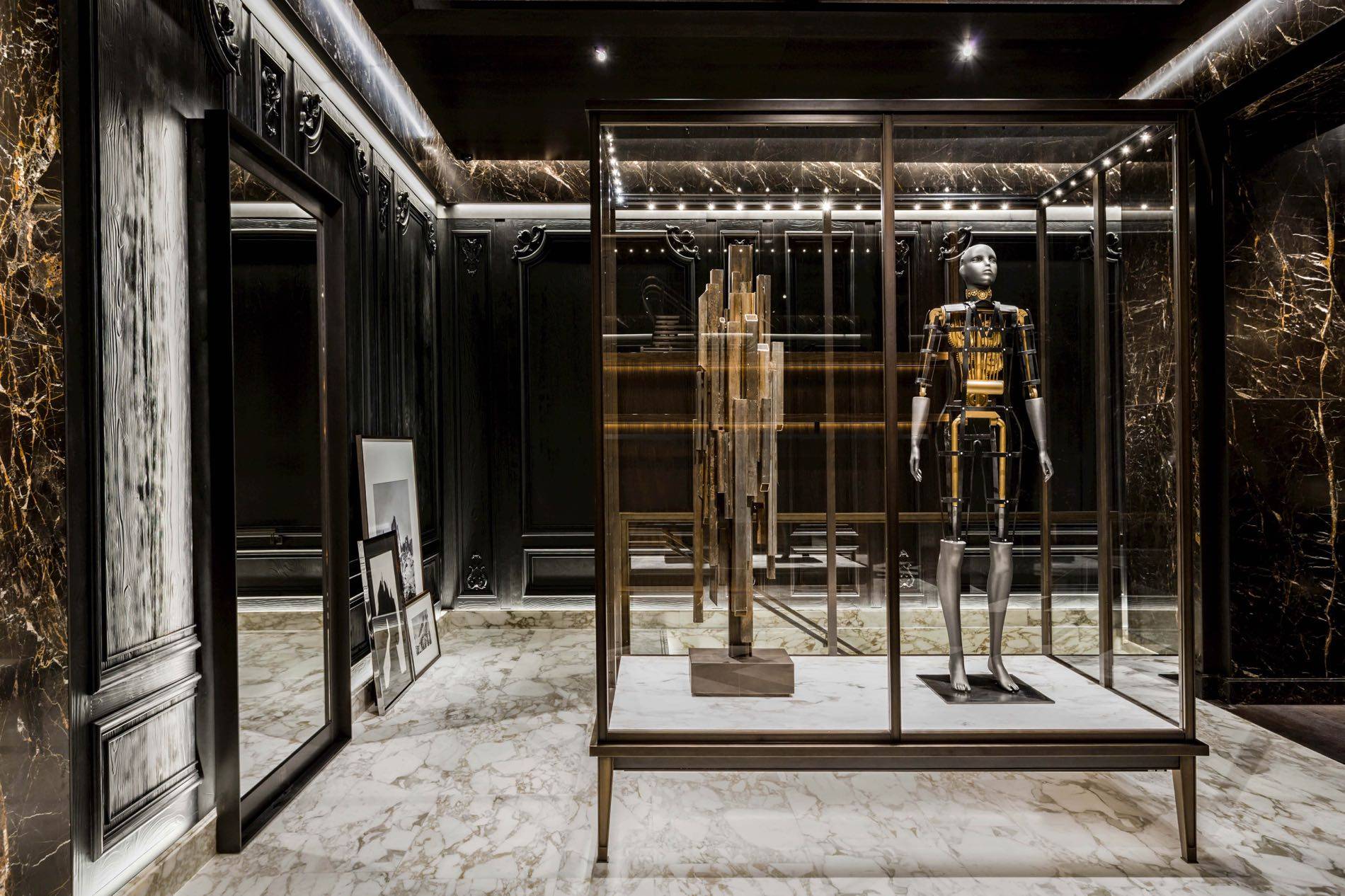 Moncler Opens American Flagship Store in New York City | SENATUS