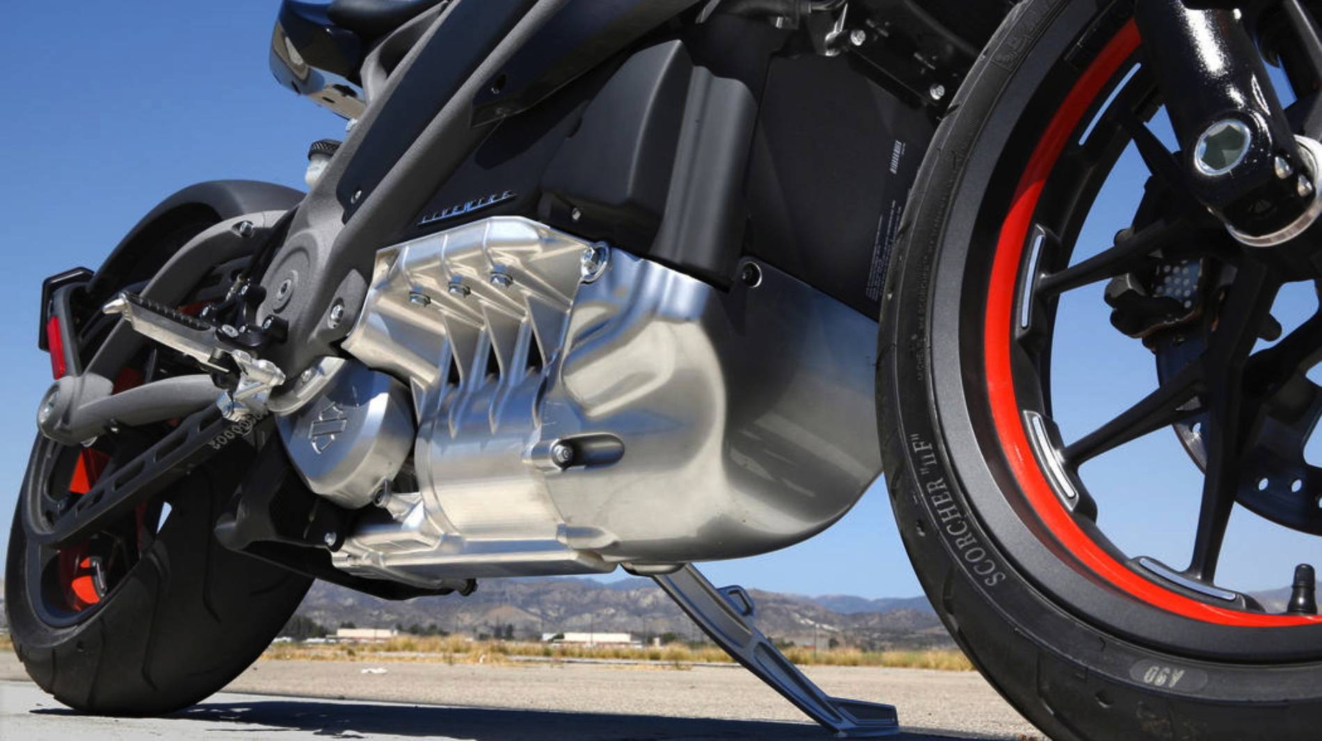 Project LiveWire - An Electric Superbike by Harley-Davidson | SENATUS