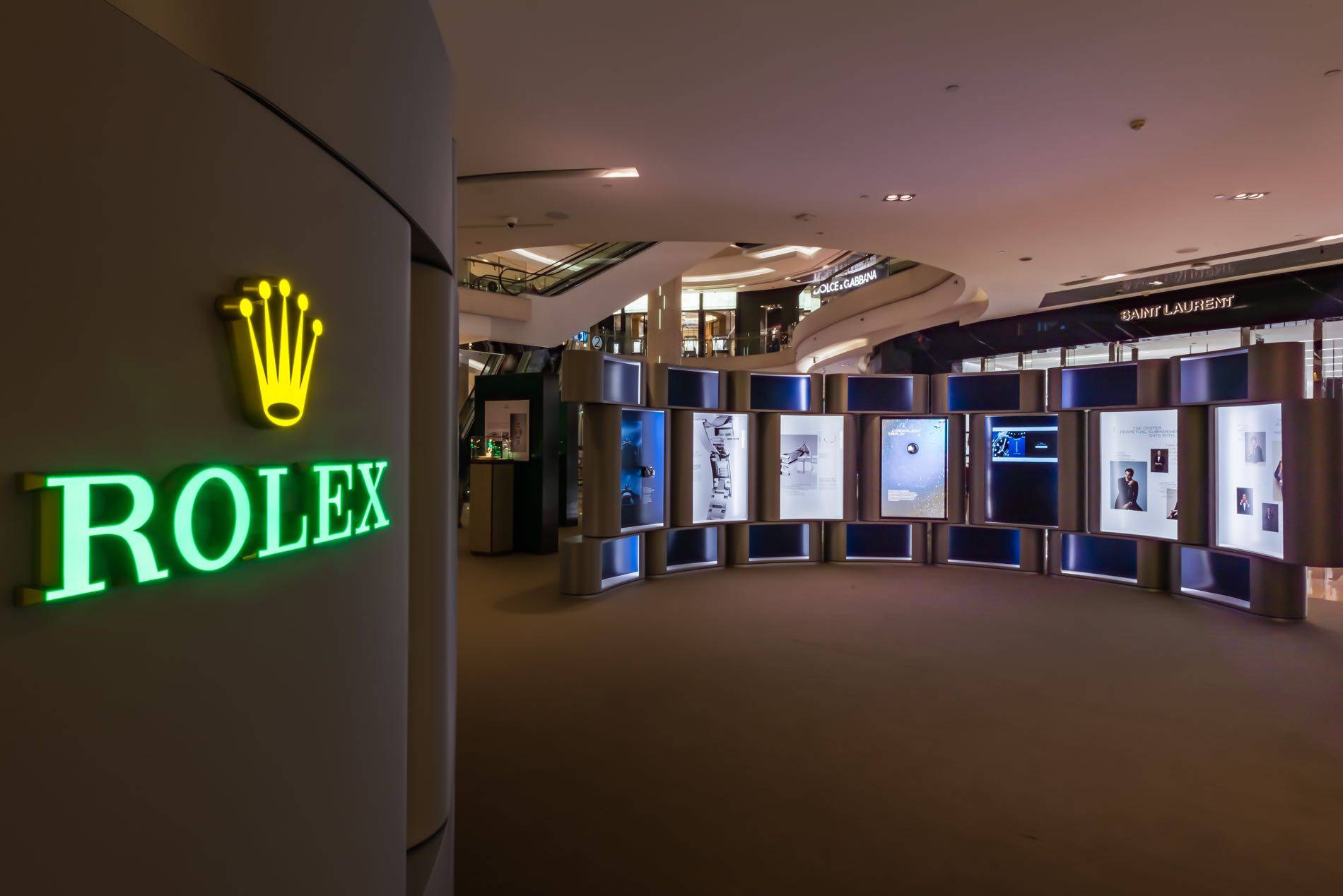 The Rolex Submariner Exhibition in Singapore | SENATUS