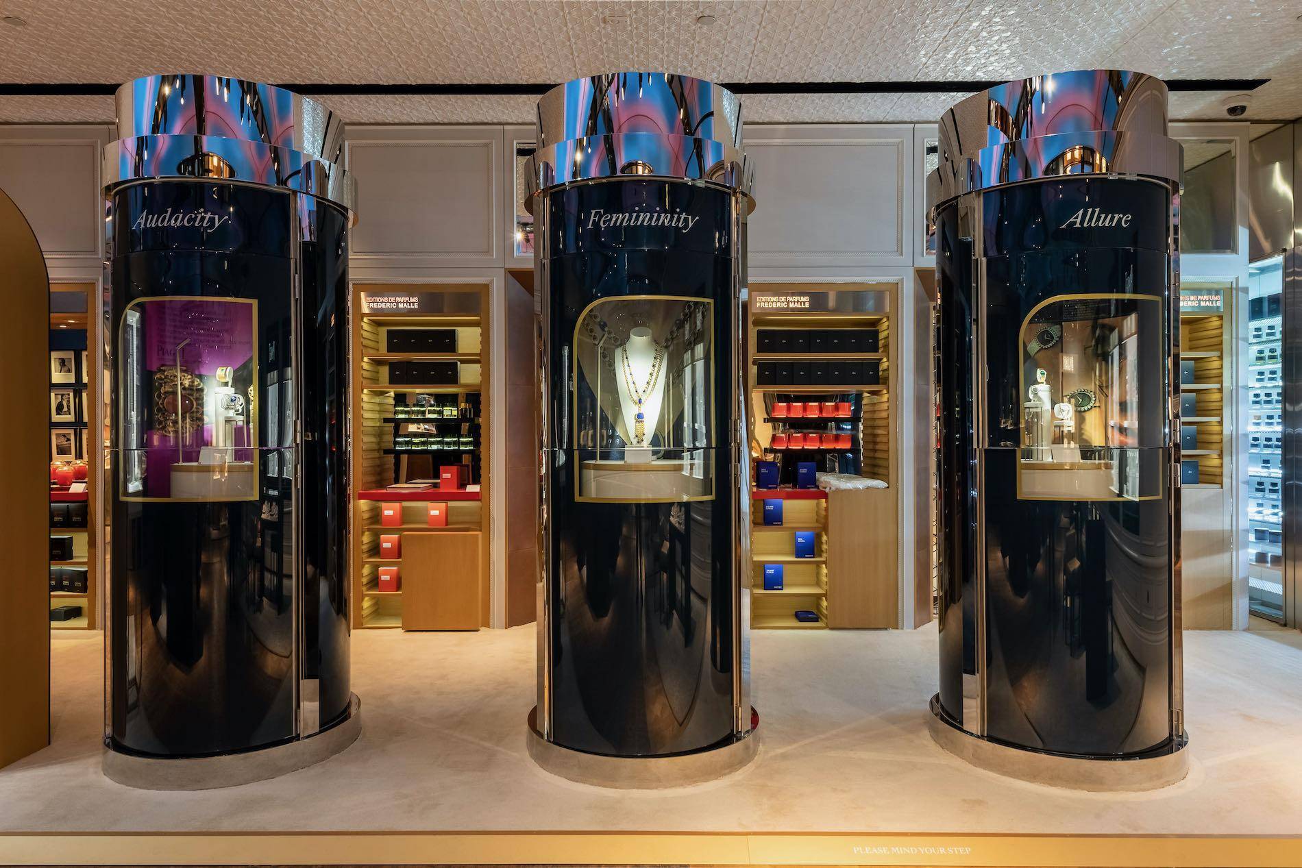 'Piaget, Artist of Precious Time' Patrimony Exhibition at Malmaison by ...